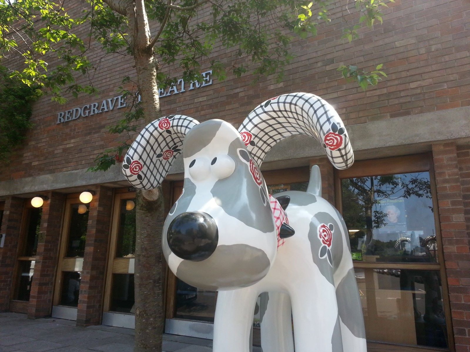 The Redgrave Theatre - iVisit