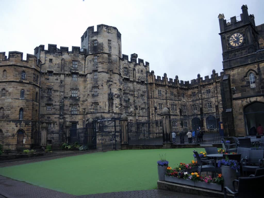 Lancaster Castle - iVisit