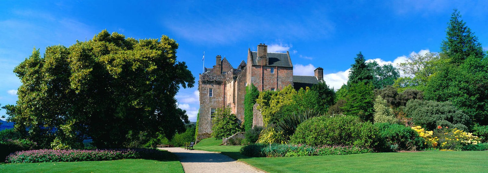 Brodick Castle, Garden and Country Park - iVisit