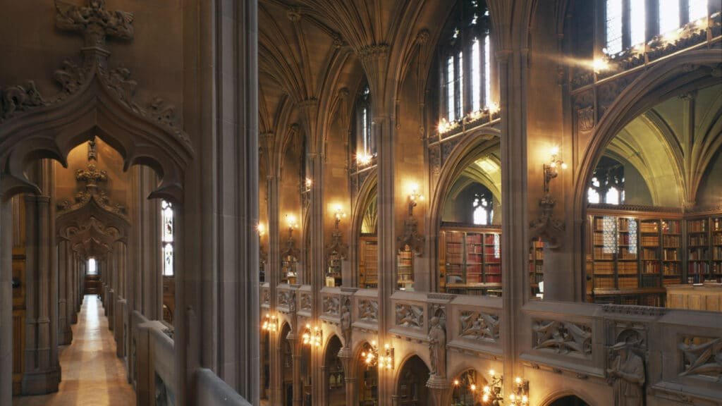 5 Beautiful Libraries in England that Bookworms will Love! - iVisit